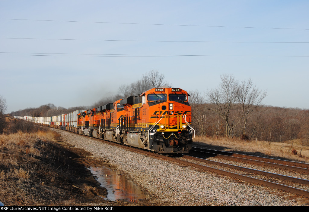 BNSF 6792